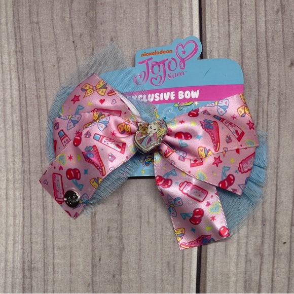 Nickelodeon | Accessories | 2 Jojo Siwa Exclusive Bows Culturefly 22 ...